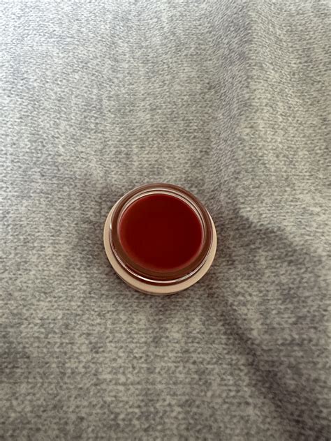 버블밤은 여름뮤트한테 잘 어울릴 거 같아요 저는 여쿨이지만 그래도 잘바릅니다 근데 진짜 색