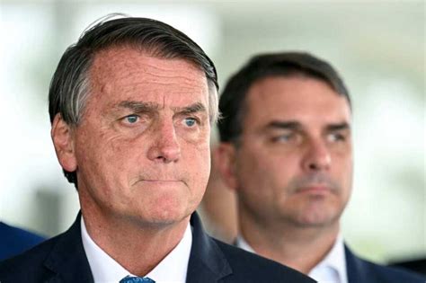 Bolsonaro Lula Battle For Brazil Runoff Endorsements Legitng