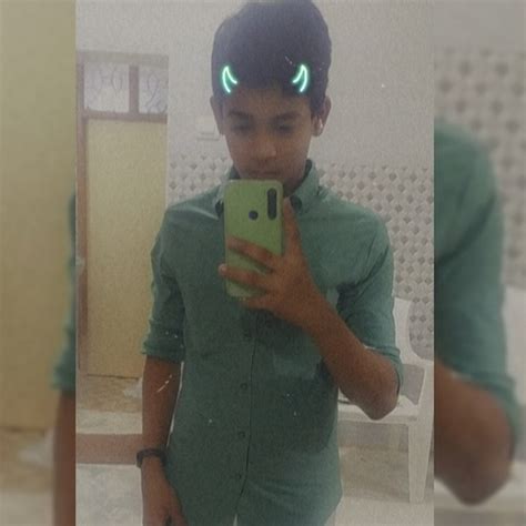 Krithik 💗 Youtube