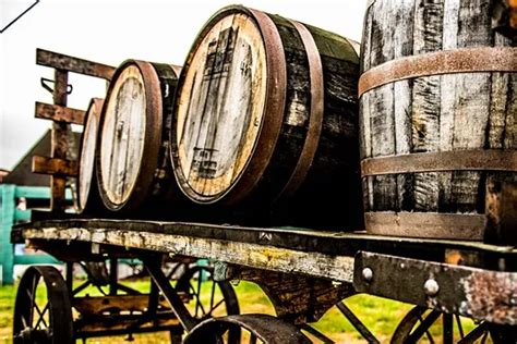 Bourbon And Bluegrass Kentuckys Whiskey Trail Adventuregenie