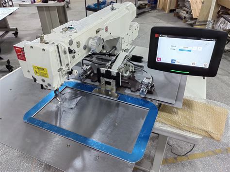 Automatic Programmable Pattern Sewing Machine 4030
