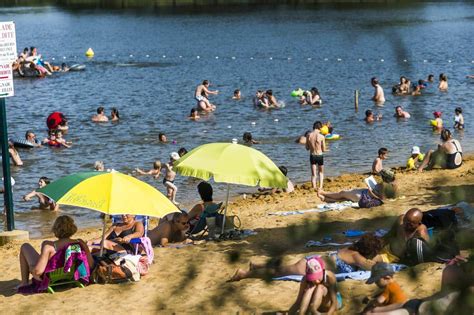 Une Journée Animée Au Lac Du Val Joyeux De Château La Vallière Val