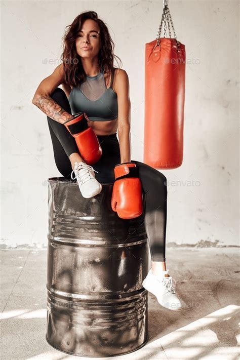 Sitting On Barrel Box Photoshoot Poses Women Boxing Photoshoot