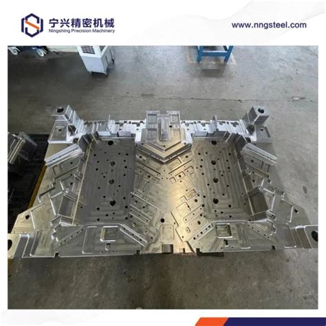 Auto Parts Plastic Injection Mold With Mould Mold Base Component
