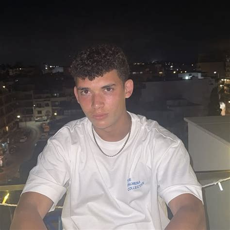 View Our Elite Model Cameron Clare Evans In Kira Martin Jet2 Vibe Commercial Nemesis Models