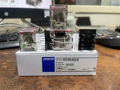 Relay My2n Gs R Omron 24vdc 220vac 24vac 110vac At ₹ 199piece
