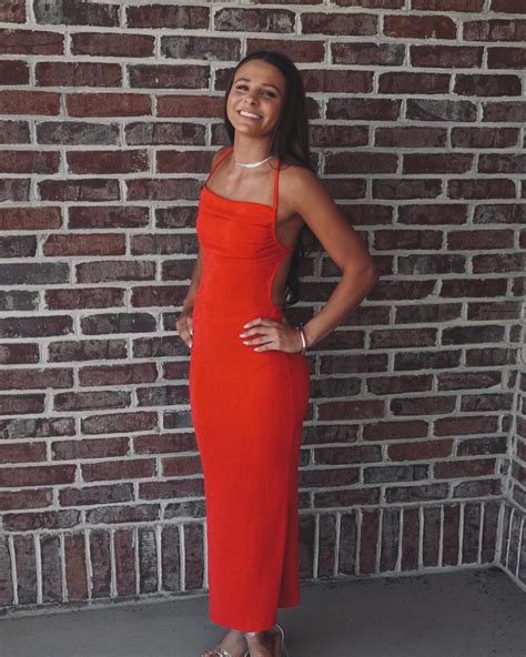 Anna Frey Age Revealed Find Out Her Exact Age Here The Biography World