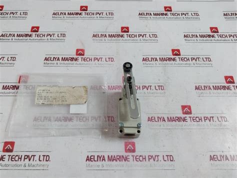 Azbil 1ls3 J General Purpose Compact Limit Switch Aeliya Marine