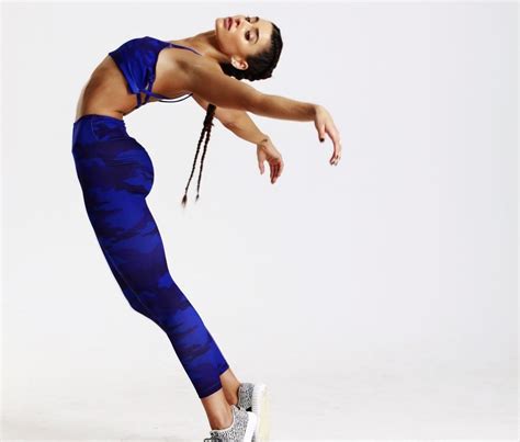 Bianca Van Damme Scrolller