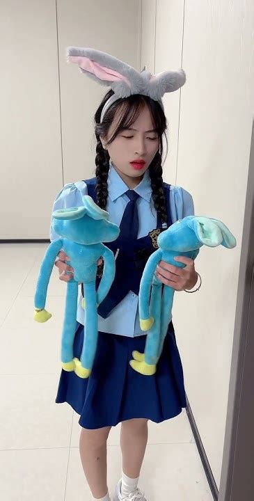 小兔子和小天使打架了兔子天使家庭 Youtube