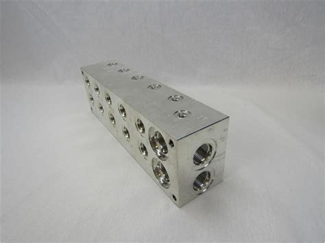 Ad03pb052s Hydraulic Manifold By Daman Products