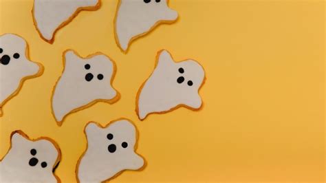 👻 Ghosting 👻 What Does It Actually Mean