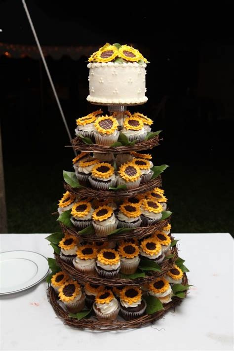 30 Sunflower Wedding Cakes Ultimate Guide 2025
