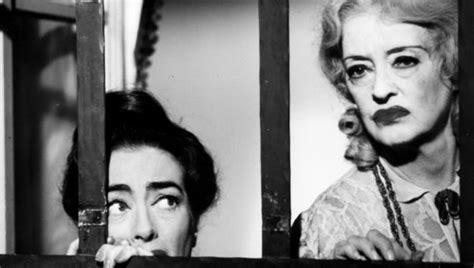 Review Fx Goes To Camp With Bette Davis Joan Crawford Feud
