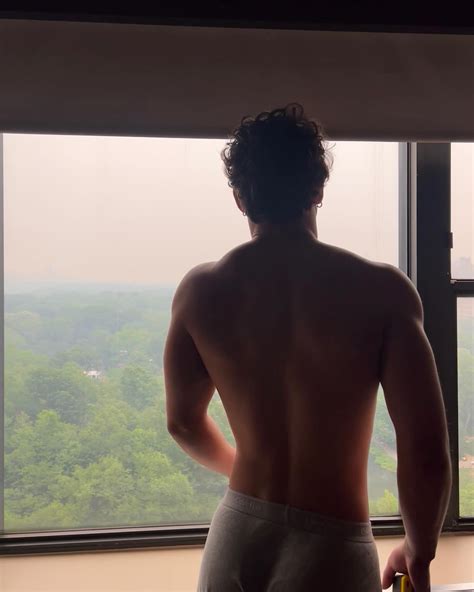 Llins • Instagram Photos And Videos