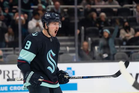 Oilersnation Betway Bets Of The Day — Can Ryan Donato Stay Hot