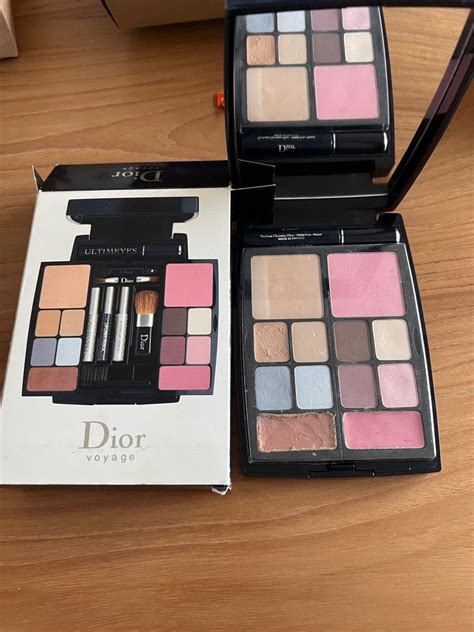 Dior Voyage Makeup Palette Travel Set Kesehatan And Kecantikan Rias Wajah Di Carousell