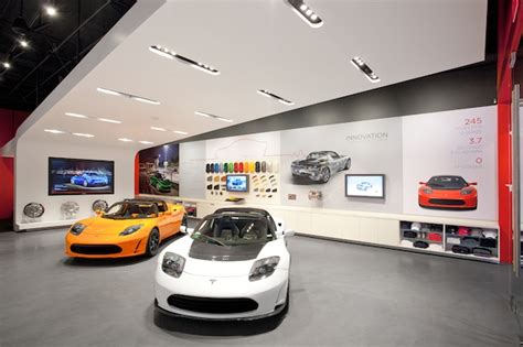 Exclusive Tour Of Teslas Showroom With Apples Retail Guru Video