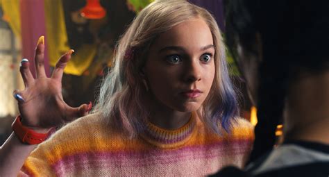 Wednesday Emma Myers Agrees Enid Wolfed Out Due To Hormones This