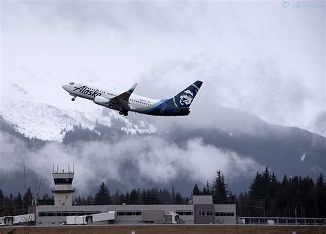Boeing 737 700 Alaska