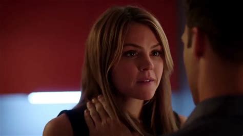 Ryan And Ella Get Hot Notoriouskiss Scene Youtube