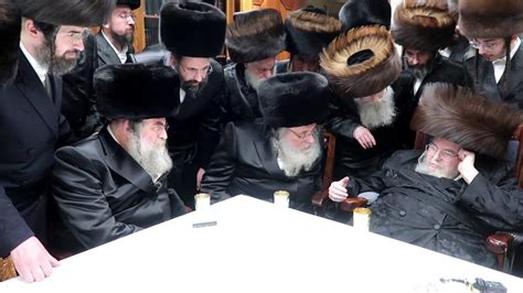 ביקור רי מגור שליטא אצל האדמור מבעלזא שליטא פסח תשפד R