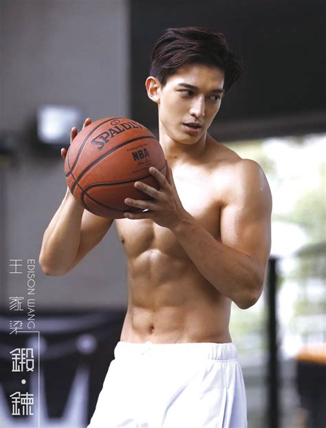 王家梁 Crying Plaza