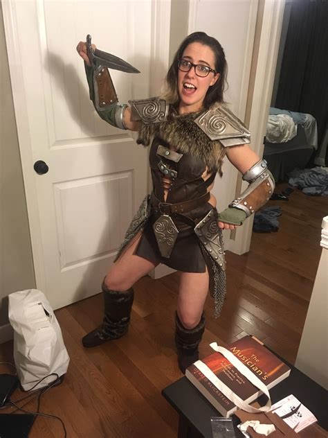 Aela The Huntress Costume