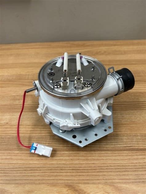 Lg Dishwasher Circulation Pump Casing Assembly Aeg73649901 Provencher Appliance
