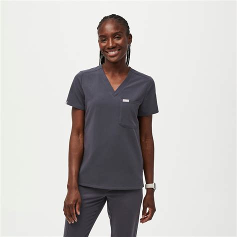 Womens Scrubs Premium Medical Uniforms And Apparel · Figs