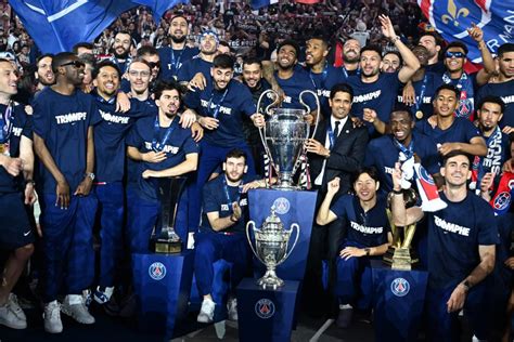 Les Célébrations Du Psg En Images Après Sa Victoire En Ligue Des Champions