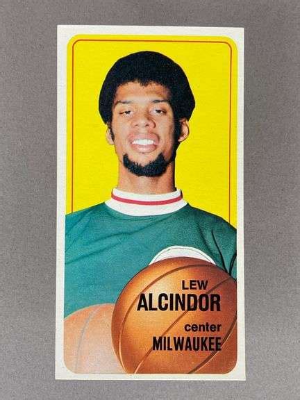 1970 Topps Lew Alcindor 75 Matthew Bullock Auctioneers