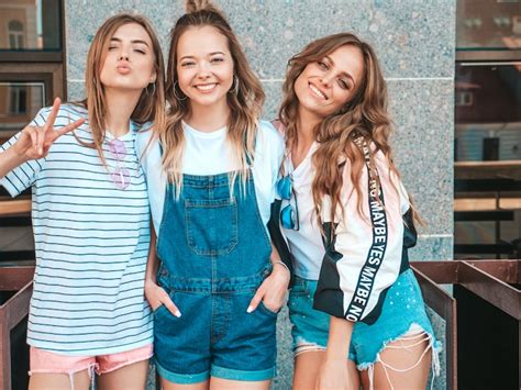 Mooie Jonge Meisjes Afbeeldingen Gratis Downloaden Op Freepik