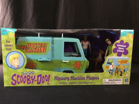 Scooby Doo Mystery Machine Playset With Scooby Shaggy And Fred