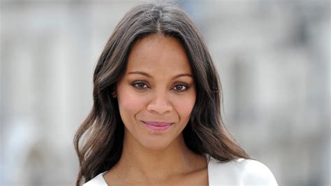 Zoe Saldana Wallpaper American Actress Zoe Saldana Attends A Press