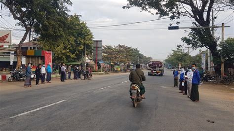 ရေတာရှည်မြို့တွင် အိုမီခရွန်ရောဂါကာကွယ်ရေး နှာခေါင်းစည်းတပ်ဆင်ရန် Mask