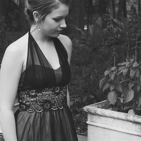 Pictures Of Elena Franklin