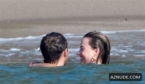 Margot Robbie And Tom Ackerly Enjoy A Beach Day In Puerto Vallarta Aznude