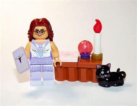Fortune Teller Girl Minifigure Set Minifigureoutlet