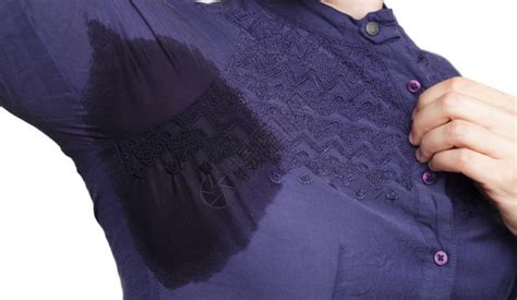 湿衣服胖女孩图片湿衣服胖女孩素材湿衣服胖女孩高清图片摄图网图片下载