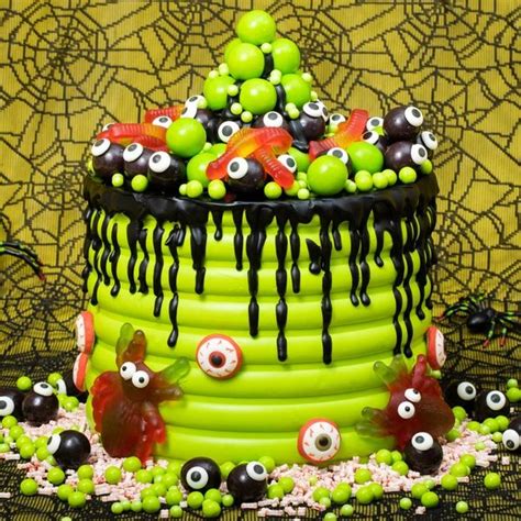 Trick Or Treat Mega Cake Halloween Cakes Spooky Halloween Cakes Orange Vanilla Cake