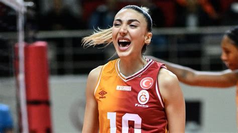 Galatasaray Daikin Ayçin Akyolun Sözleşmesini Uzattı Internet Haber