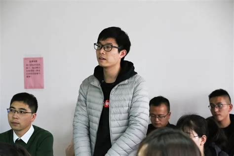 讲座 香港中文大学尹弘飚教授来我院作学术报告情绪