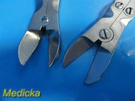 Used Richards 28 2726 Curved And V Mueller Straight Bone Splitting Cutting Forcep O R Instruments