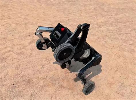 All Terrain Modular Robot Can Split Its Body And Rejoin Them Again