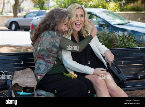Grace And Frankie Lily Tomlin June Diane Raphael In The Incubator
