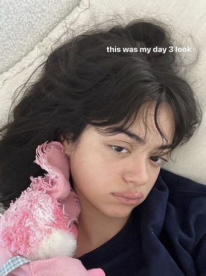 Pin By Bitchy Witchy On Nailea Devora Insta Photo Ideas Classy Outfits Beauty