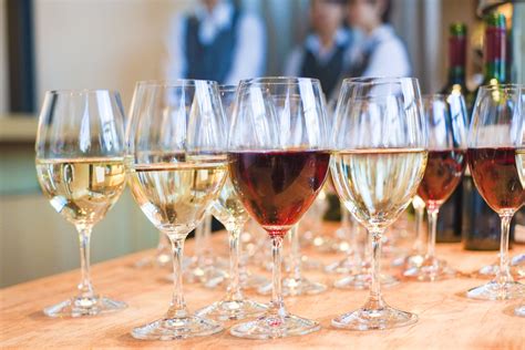 2026年最新│仙台のナチュラルワインバーおすすめ店紹介 通販サイト Vin X Cellar（ヴァンクロス・セラー）