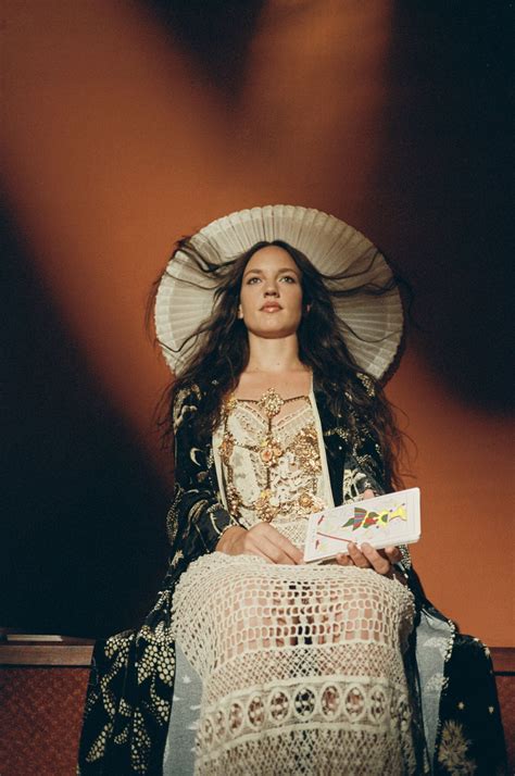 Jain Ihr 2015er Song Makeba Avanciert Zum Viralen Hit Neues Album The Fool Pop Himmel De