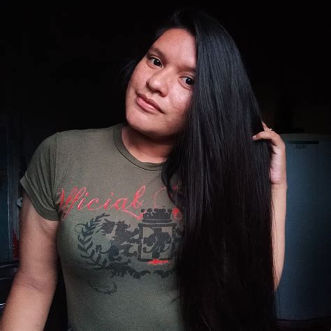 Yara Santos Youtube